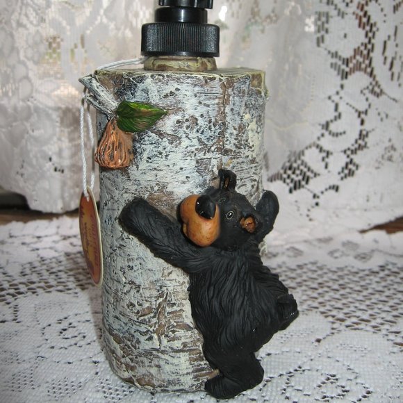 Wilcor International | Bath | New In Box Wilcor Willie Bear Birch Soap ...